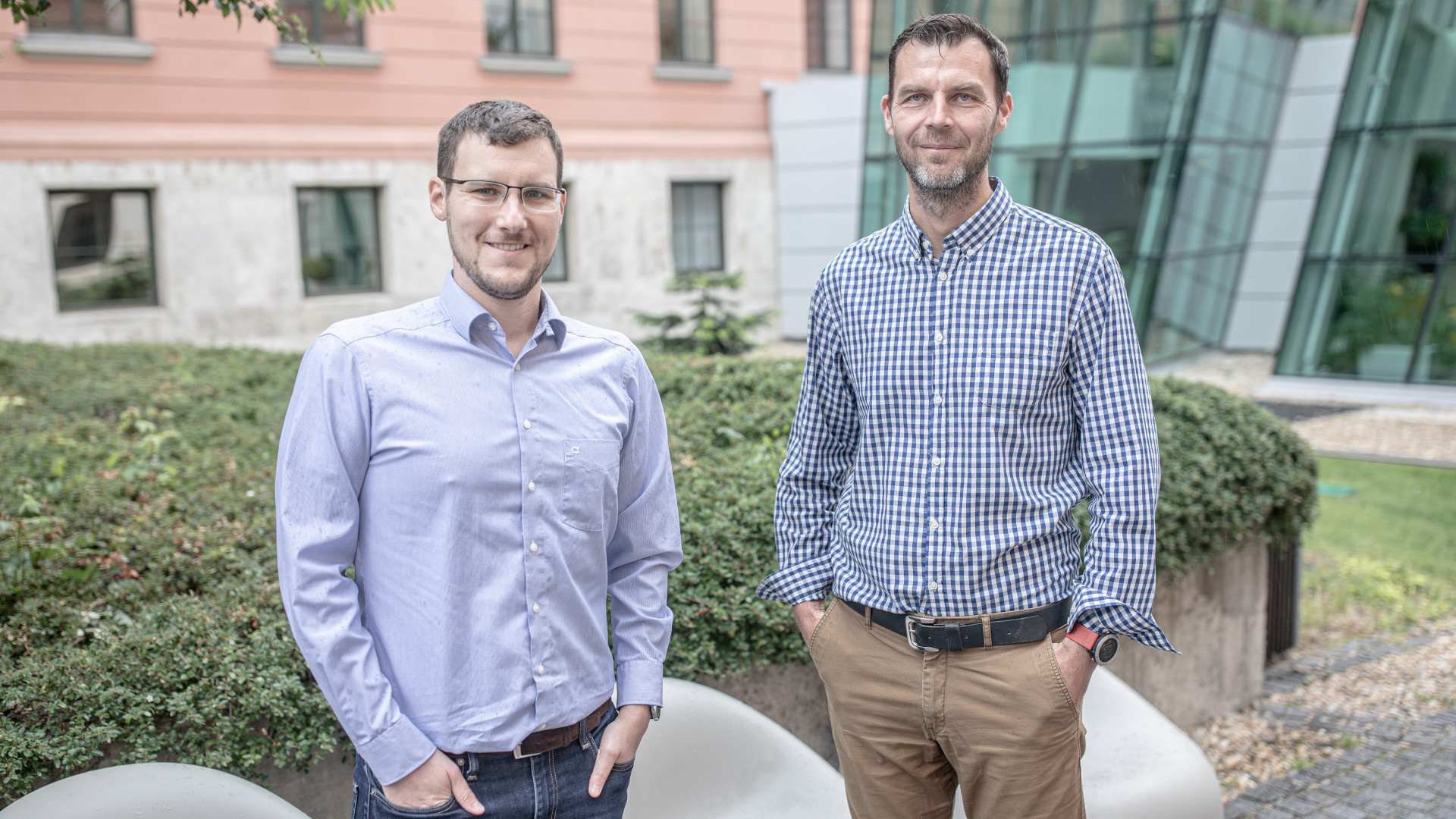 Hungarian fintech ventures into consulting business - Portfolio.hu